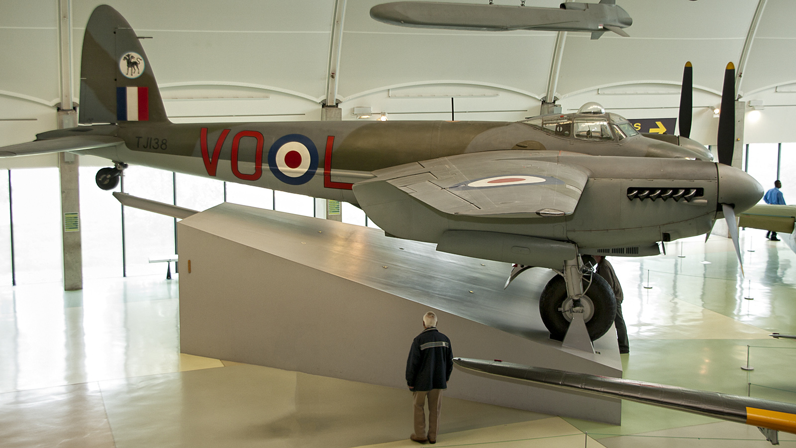 IMGP6096 De Havilland DH-98 Mosquito TT35 RAF TJ138 – AviationMuseum