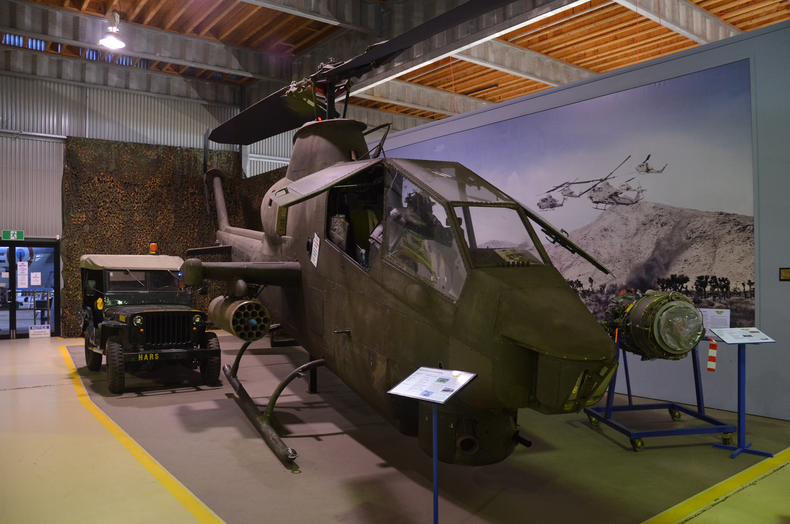 Bell AH-1P Cobra – AviationMuseum