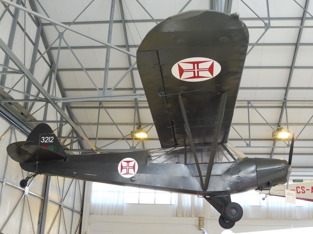 Piper L-21B Super Cub – AviationMuseum