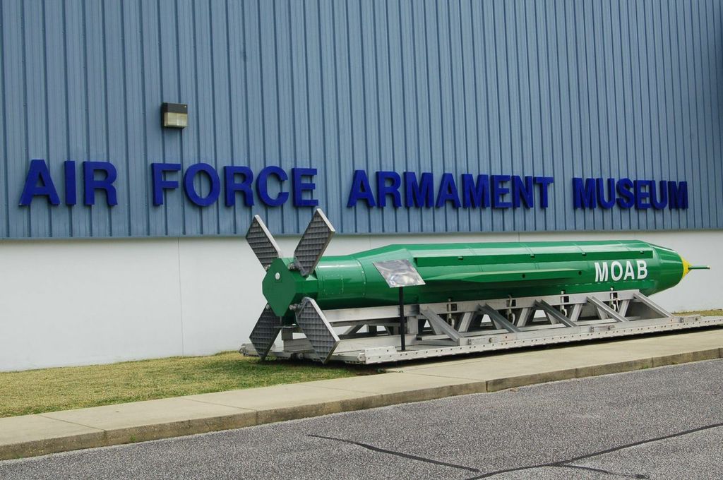 MOAB GBU-43B Massive Ordnance Air Blast bomb – AviationMuseum