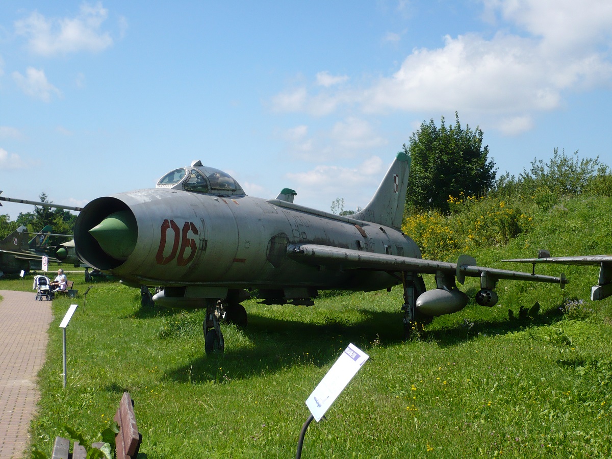 Sukhoi Su-7BM – AviationMuseum