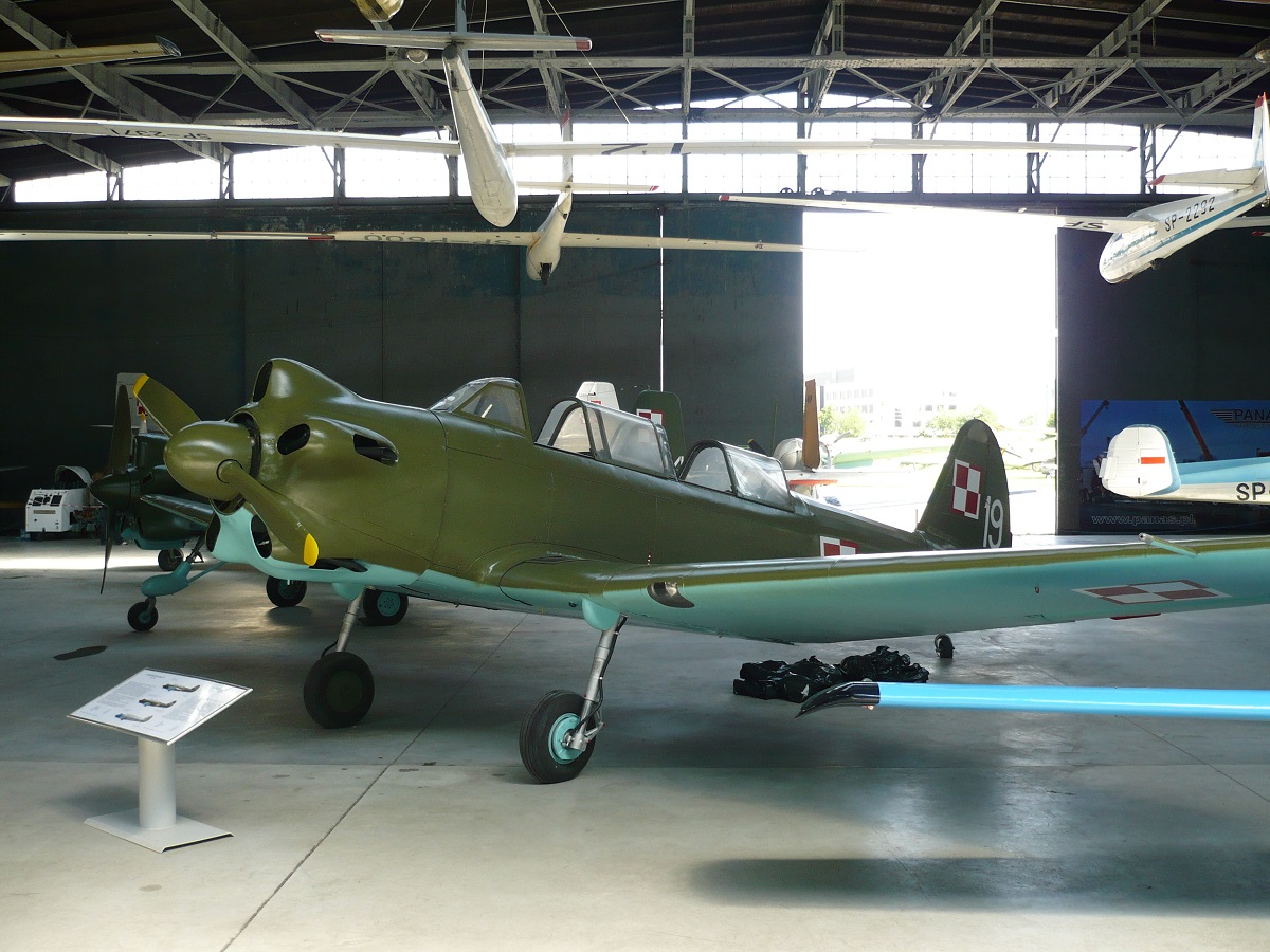Yakovlev Yak-18 – AviationMuseum